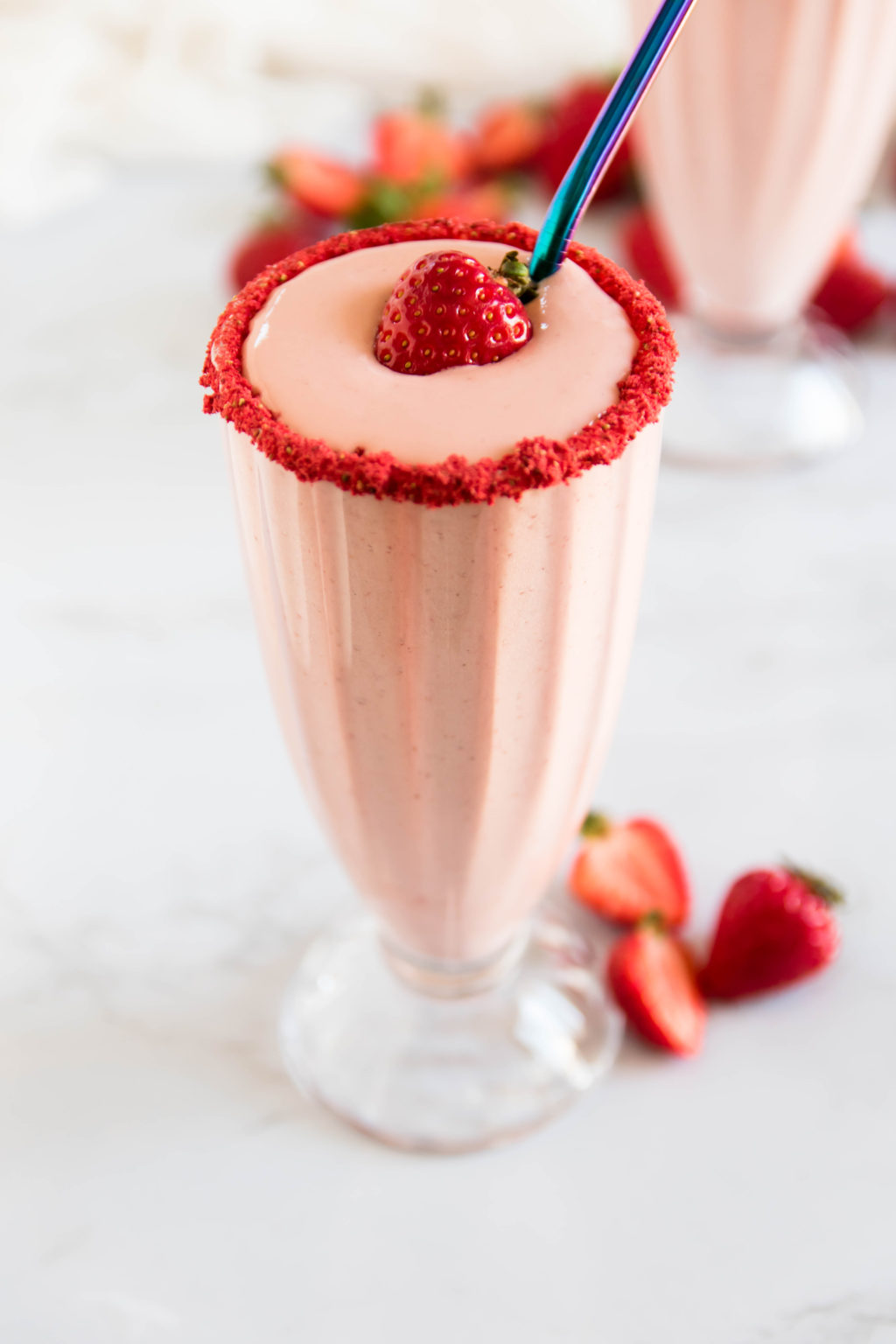 Creamy Strawberry Milkshake - Bakes by Chichi