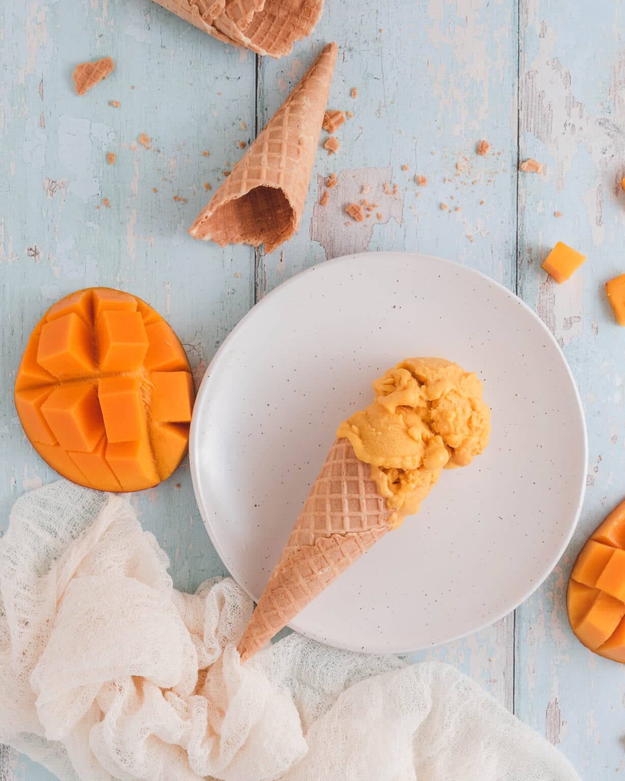 The Best Homemade Mango Gelato - Bakes by Chichi